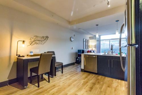 Downtown Seattle Vacation Rentals, Vacation Homes | Vacasa