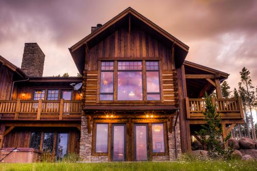 Top 28 Yellowstone National Park Vacation Rentals from $85 | Vacasa