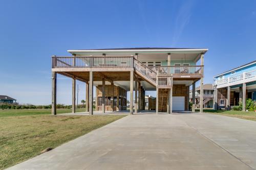 Top 42 Crystal Beach Vacation Rentals from $55 | Vacasa