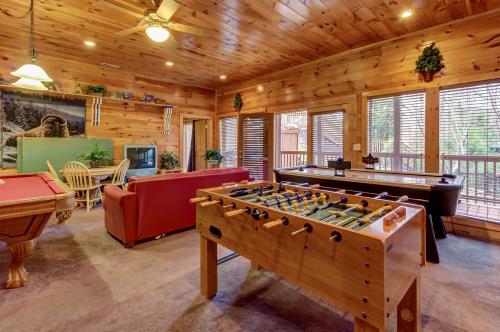 Dollywood Cabin Rentals, Vacation Rentals | Vacasa