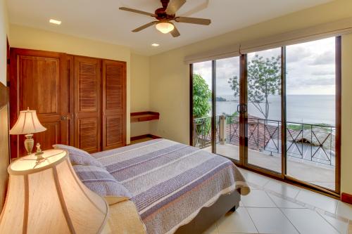 Costa Rica Vacation Rentals, Luxury Villas | Vacasa