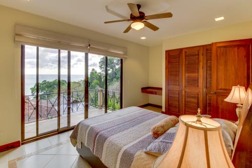 Costa Rica Vacation Rentals, Luxury Villas | Vacasa
