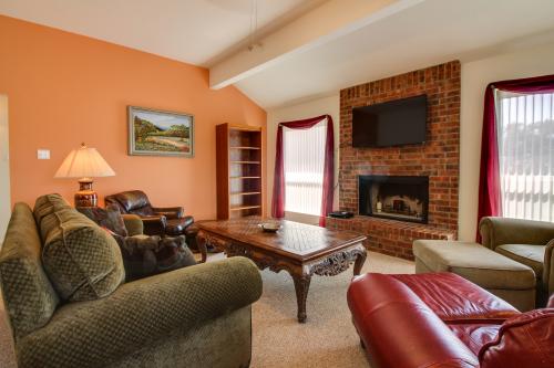 Top 33 Burnet Vacation Rentals from $63 | Vacasa