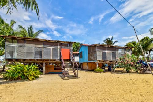 The Best Vacation Rentals in Belize from $50 | Vacasa